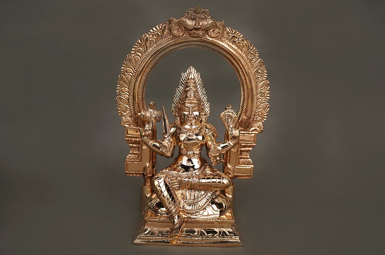 Buy Mariamman Devi With Prabhavalli Arch Bronze Idol Online @ Low Price ...