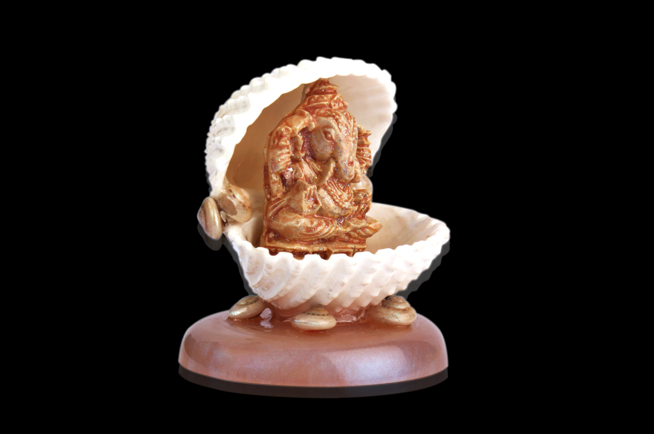 Shree Ganesha in Shell - Rudra Centre