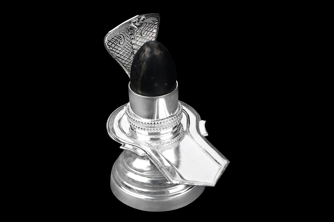 Original White Narmada Shiva Lingam on pure silver Yoni base ...