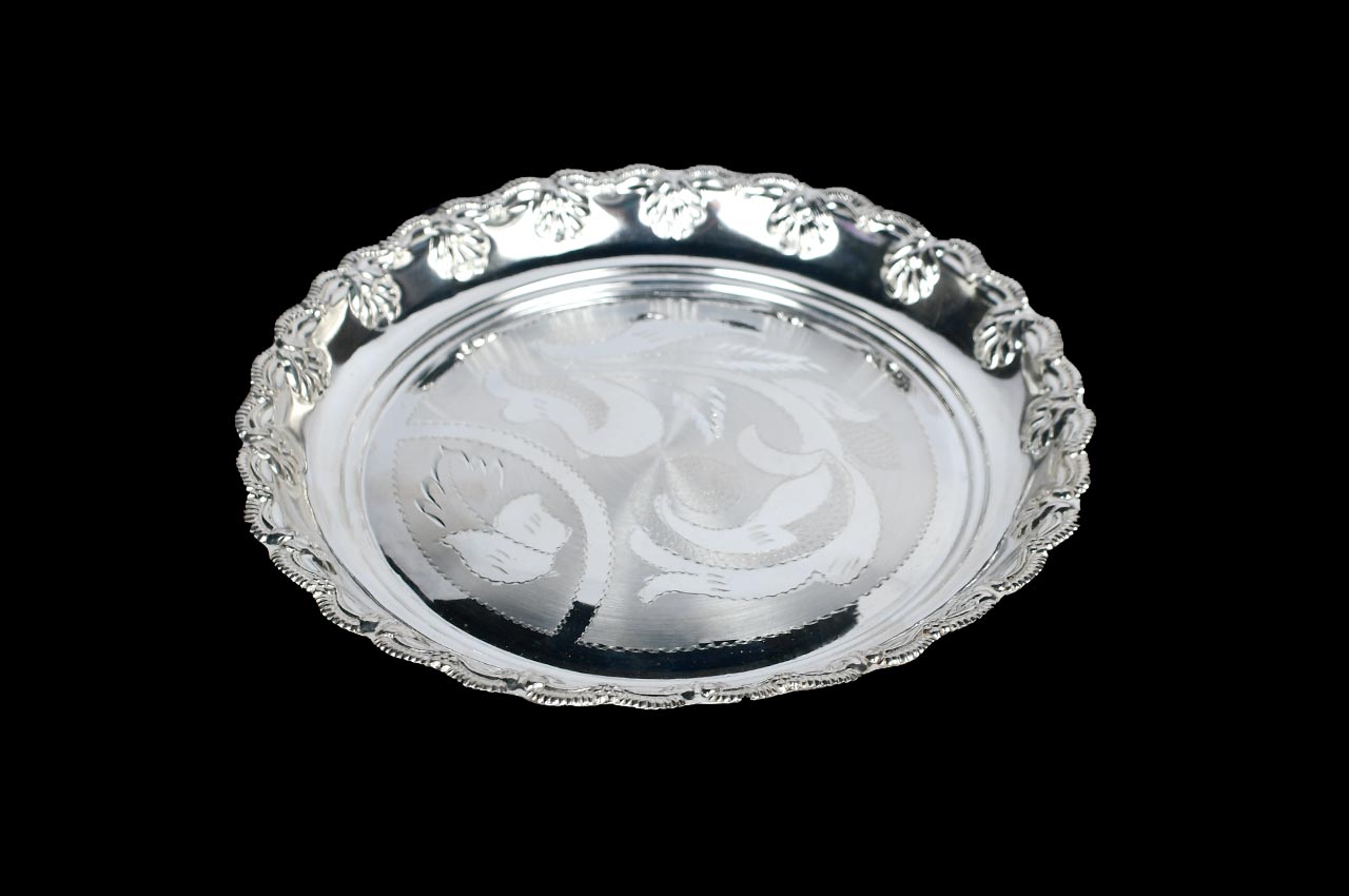 Buy Flower Pattern Puja Thali in Pure Silver Online @ Cheap Price ...
