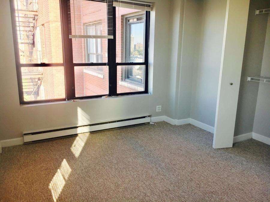 732 W Bittersweet Pl - 1204, Chicago, IL 60613 | Kass Management ...