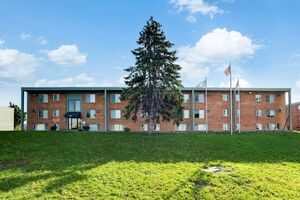 1527 Westminster St - 105, St. Paul, MN 55130 | EIG Property Management