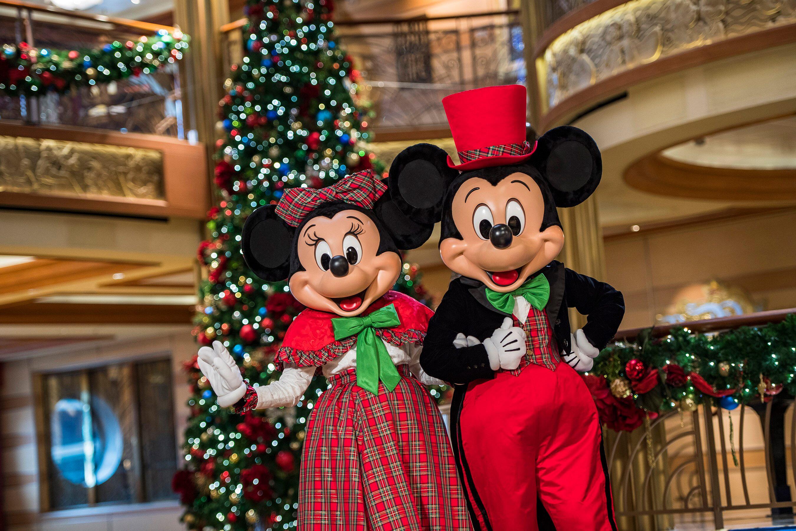 Our Guide to Disney Cruise Line's Very Merrytime Holiday Cruises