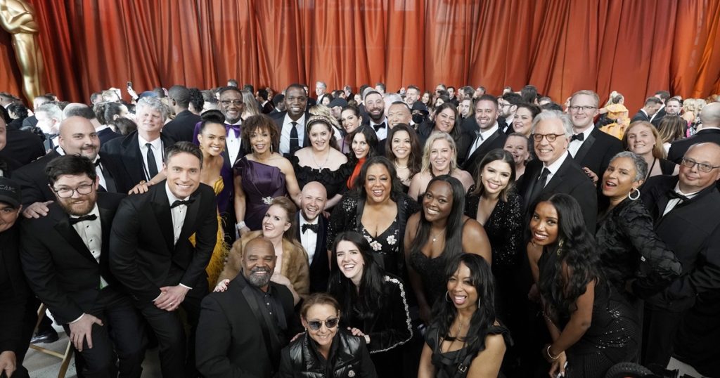 ABC News EP Cat McKenzie Reveals Oscars Pre-Show Behind-The-Scenes Moments