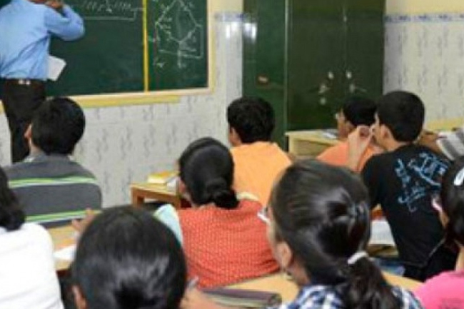 ‍උසස් පෙළ උපකාරක පන්ති නියාමනය කිරීමට පියවර