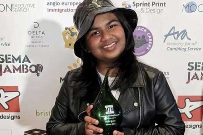 එක්සත් රාජධානියේ දී කිරුළු පැලඳි යෙනුලි