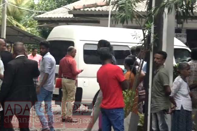 NMRA හිටපු CEO අධිකරණය ට