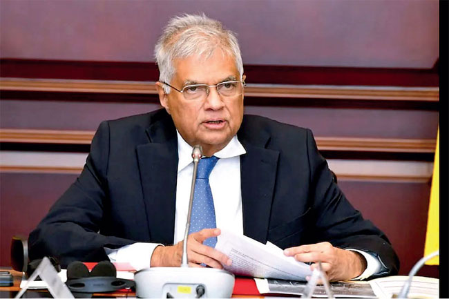 පොලිස්පතිගේ සිද්ධියෙන් පසු ජනපතිට ලැබුණු උපදෙස්