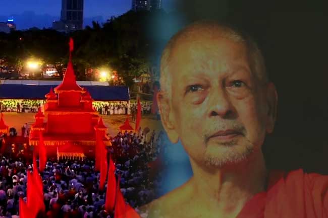 පොඩි හාමුදුරුවෝ නික්ම යති