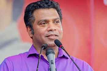 කැබිනට් මාධ්‍ය හමුවේදී ඇමති නලින්දව අසරණ කළ ප්‍රශ්නය