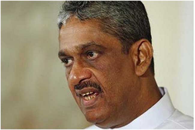 நீதிமன்ற சென்ற சரத் பொன்சேக்கா