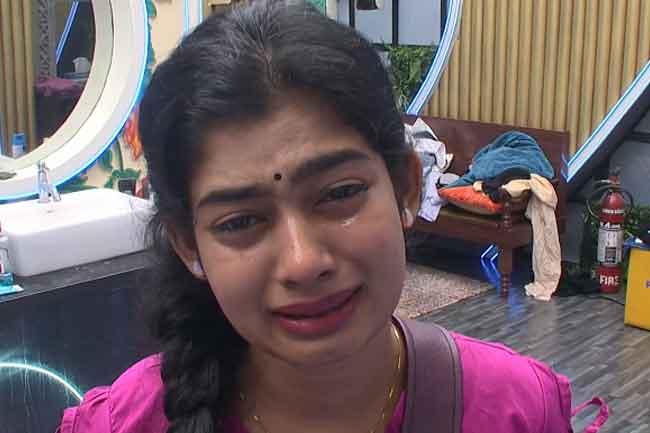 கதறி அழும் ஜனனி! நடந்தது என்ன?