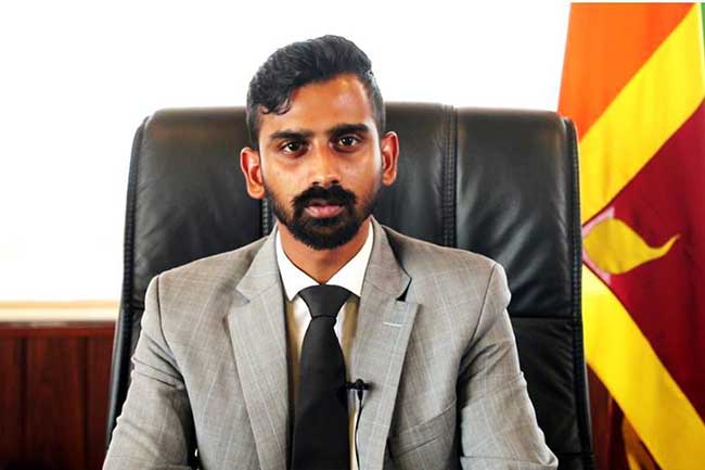 அரசியல் என்பது சிறந்த களம்