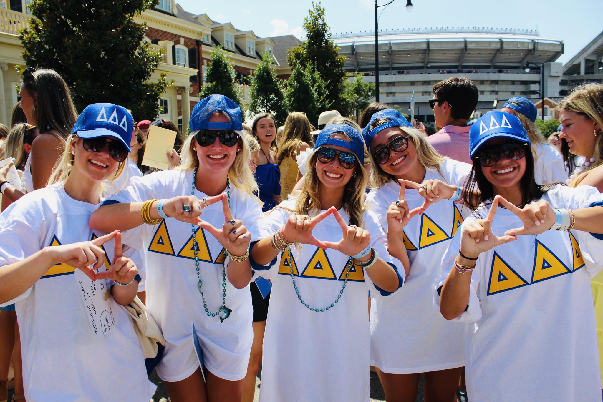 Home | Tri Delta at The University of Alabama