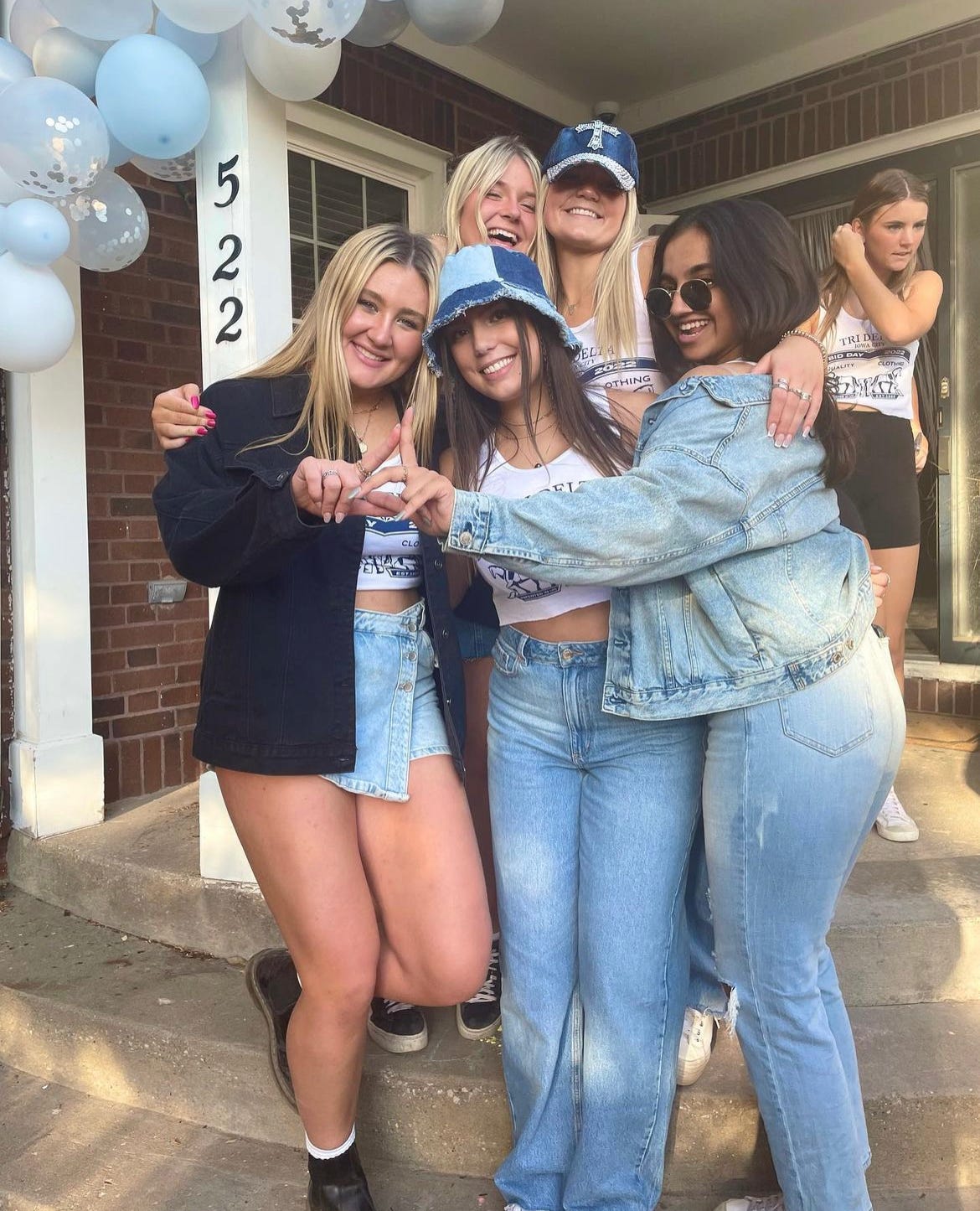 Home | Tri Delta at University of Iowa