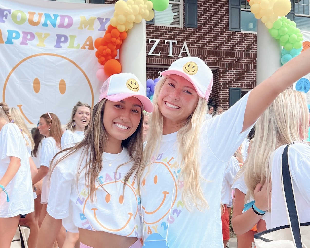 Home | Zeta Tau Alpha at University of Tennessee | Zeta