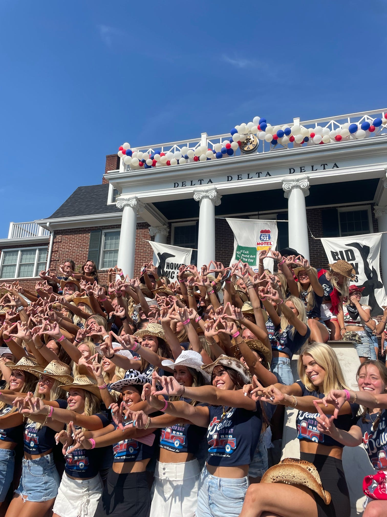 Home | Tri Delta at University of Missouri