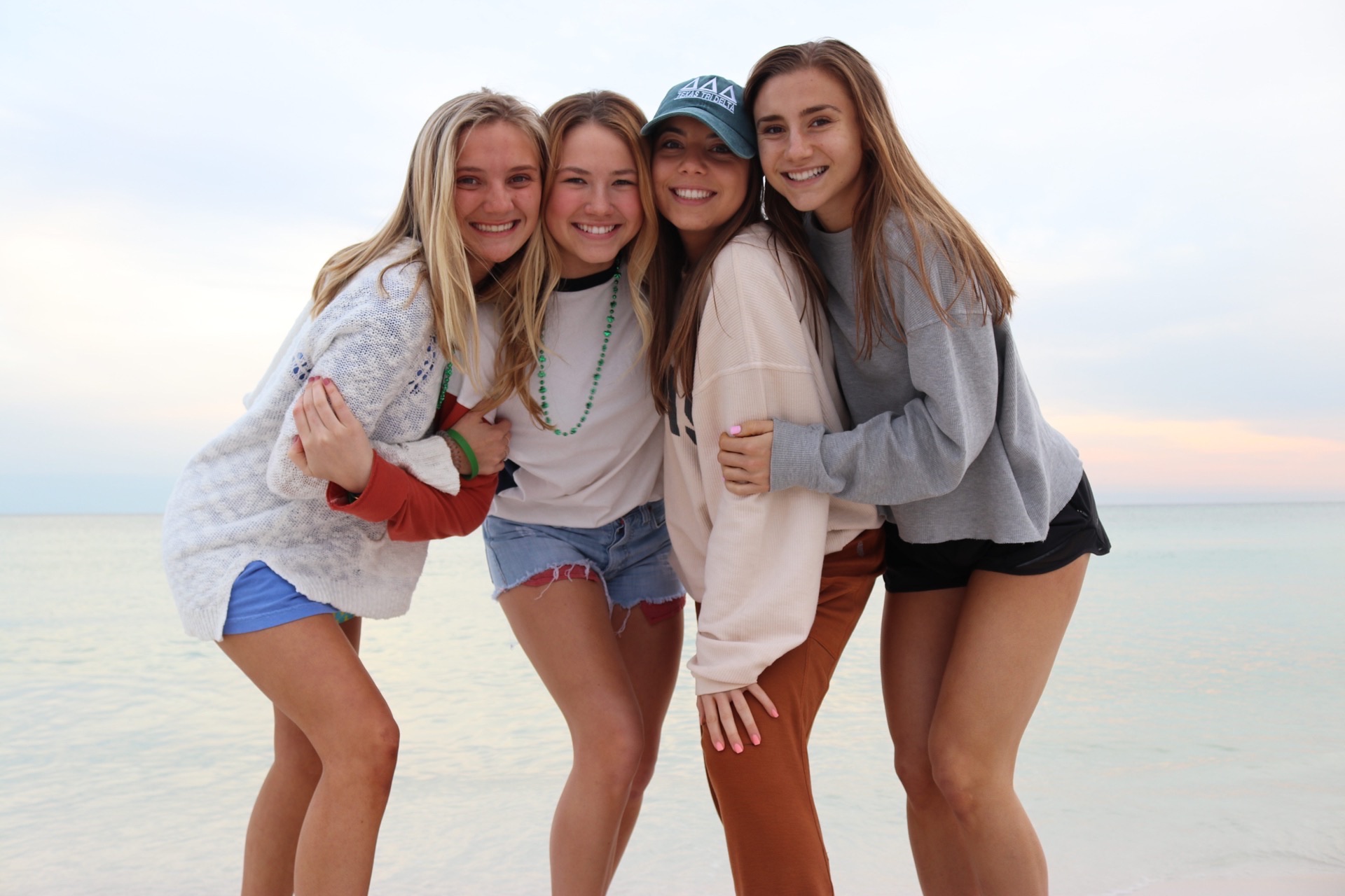 Home | Delta Delta Delta at The University of Texas at Austin