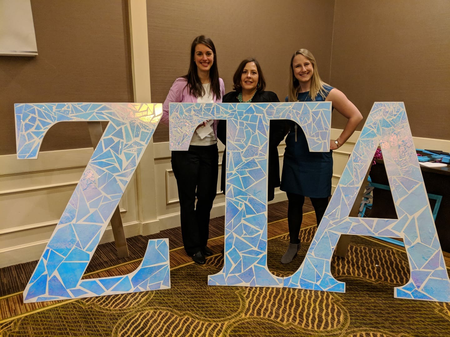 Home | Zeta Tau Alpha | Detroit Metropolitan, MI Alumnae Chapter