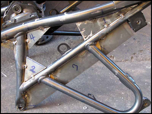 Reinforcement rear subframe | Adventure Rider