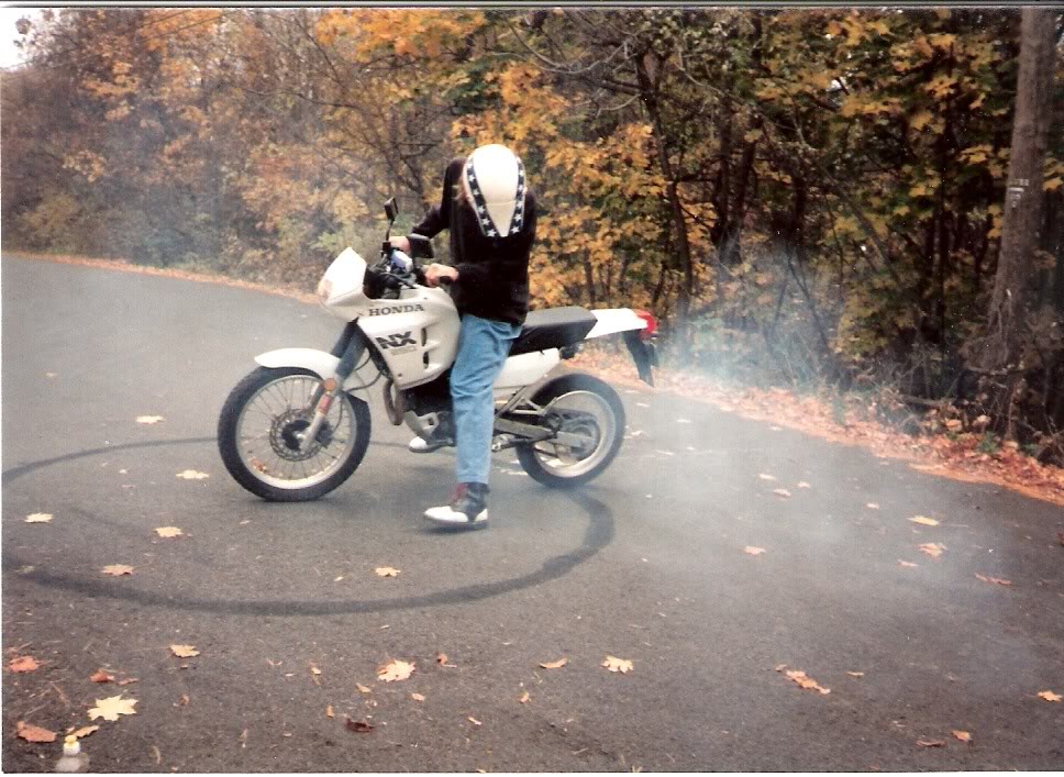 The Cheesy Riders - Conquering the west | Adventure Rider