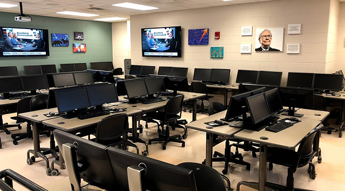 EKU School of Business opens new financial research lab