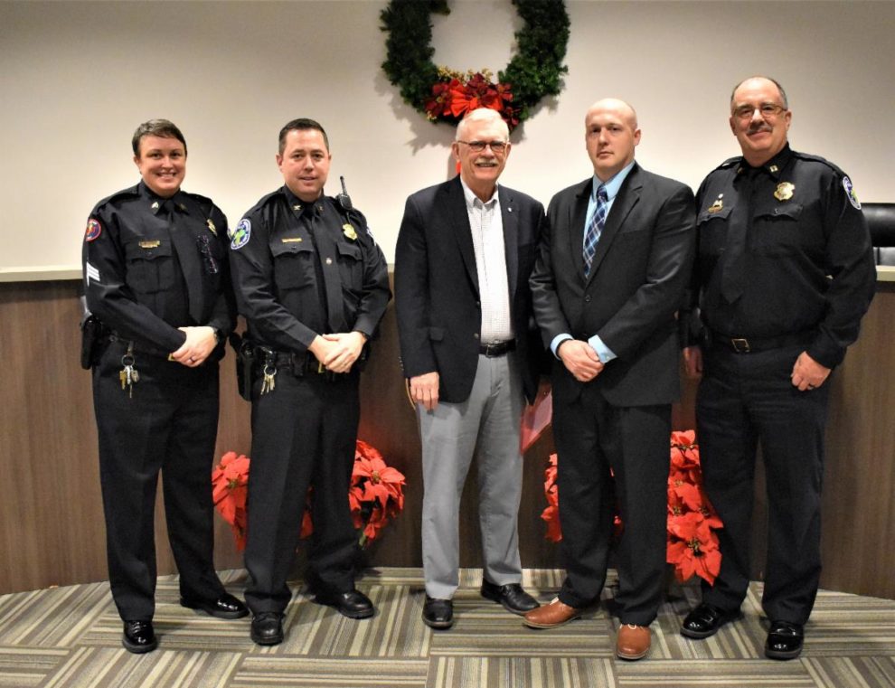Covington swears in new police officer