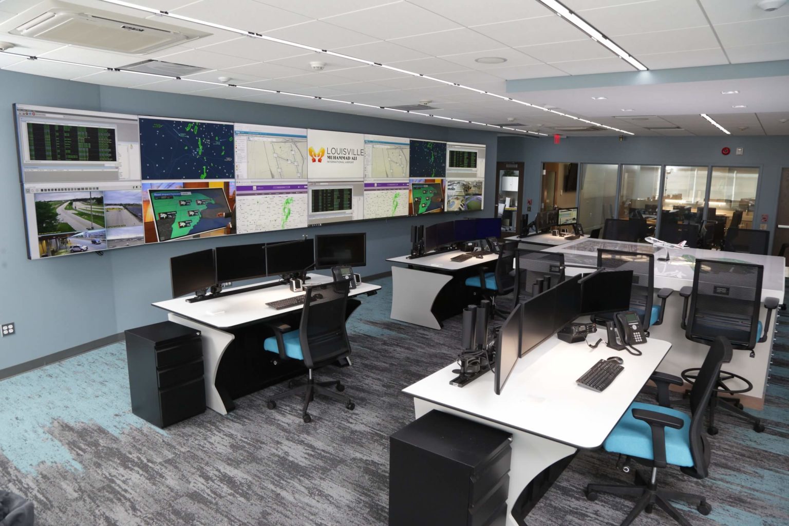 New airport operations center unveiled at Louisville Airport