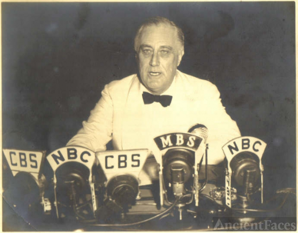 Franklin Roosevelt 1944 Photo