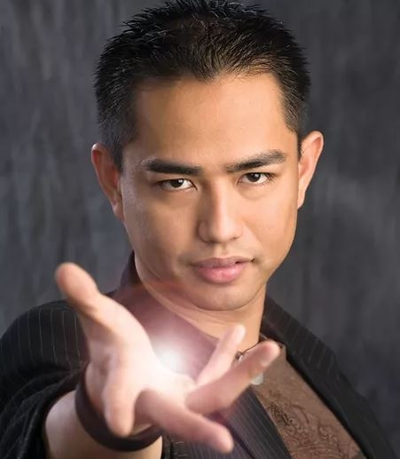 08/09/2022 | Family Fun Night with Magician Anthony Salazar | Abington ...