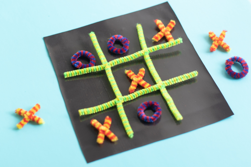 06/25/2025 | Tic Tac Toe Game Craft | Avon Library