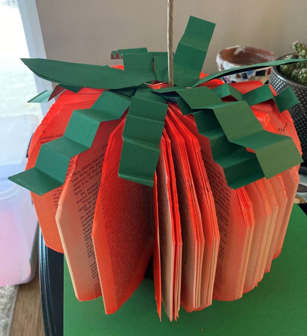 10/01/2022 | Autumn Craft Class: Recycled Book Pumpkin | Peabody ...