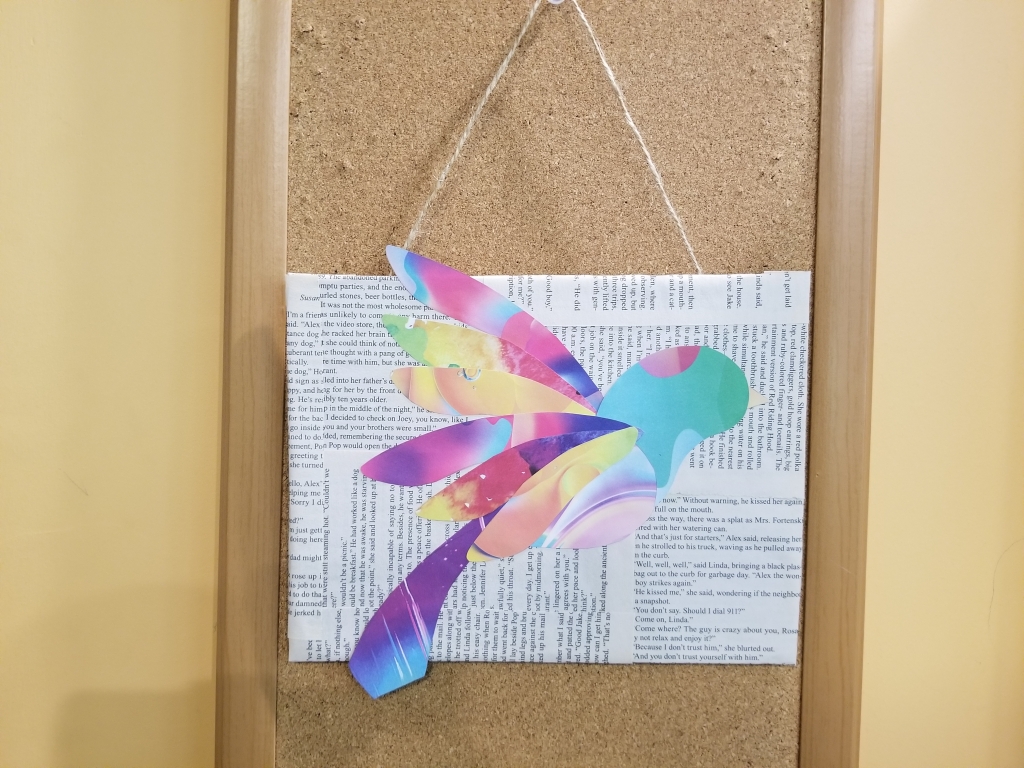 05/10/2022 | Bird Board Decor | Parker Memorial Library