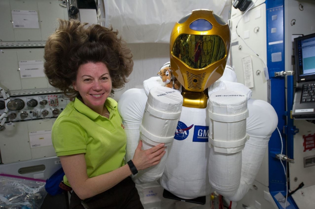 02/12/2021 | Ask Me Anything - NASA Astronaut Dr. Cady Coleman | Parker ...