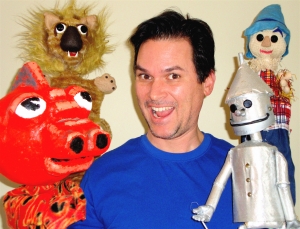 07/11/2022 | Amazing Clark Puppets (All Ages) | Hamburg Township Library