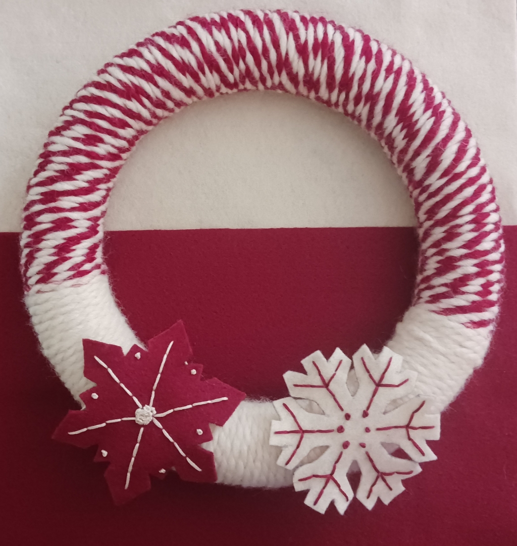 12/19/2022 | Adult Craft Kit - Winter Wreath | Hamburg Township Library