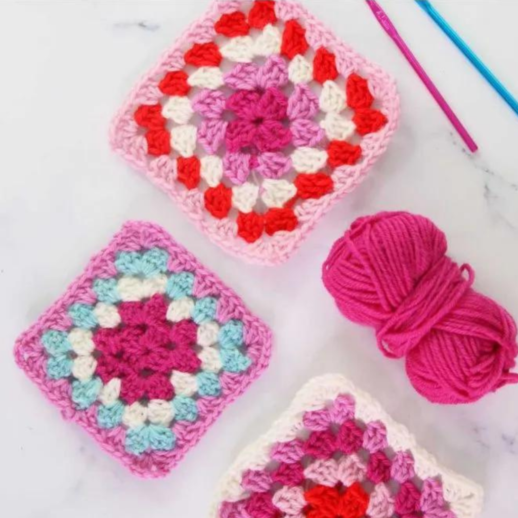 03/09/2023 | Learn to make Granny Squares | Lynnfield Public Library