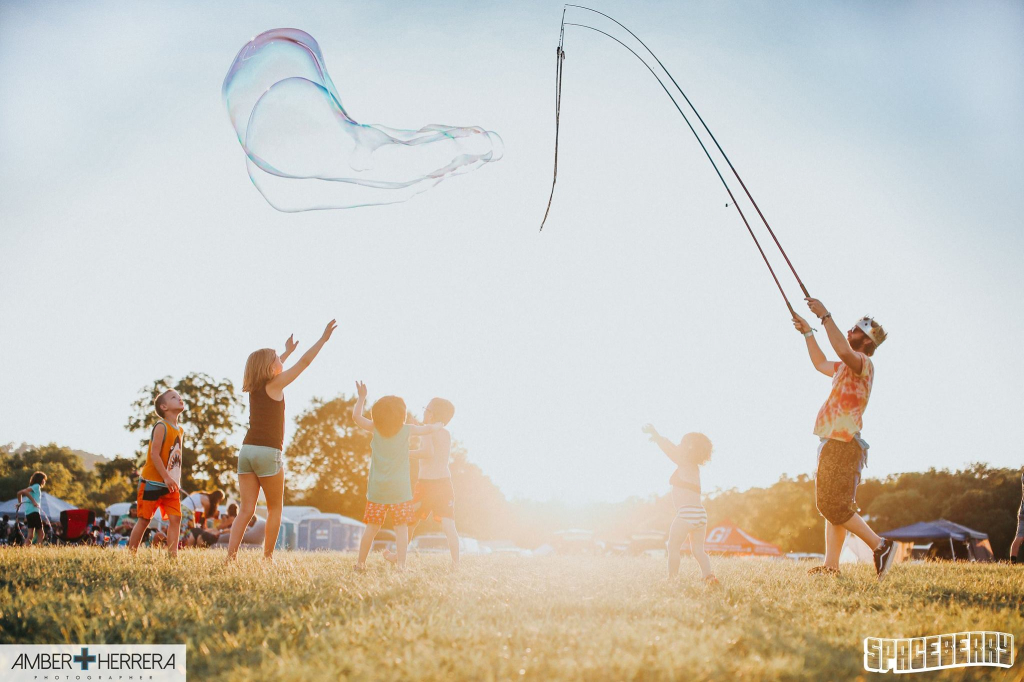 06/13/2025 | Crain (Searcy) - Big Poppa Bubble | White County Regional Library System