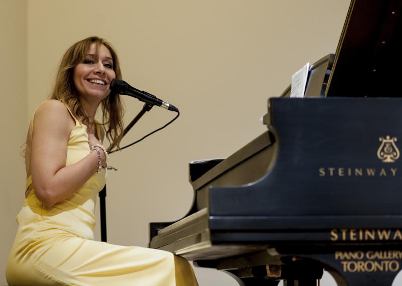 Laura Fernandez Musician - All About Jazz