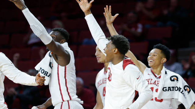 Sooners Arrive in Portland - Sooner Sports Network - Powered by SIDEARM ...