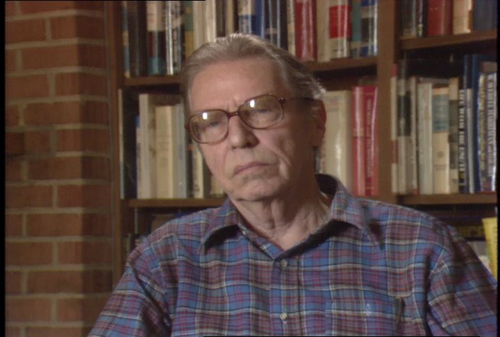 War and Peace in the Nuclear Age; Interview with Chalmers Roberts, 1986 ...
