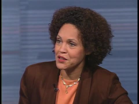 The MacNeil/Lehrer NewsHour - American Archive of Public Broadcasting