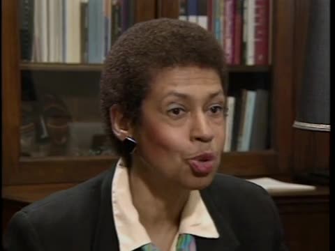 The MacNeil/Lehrer NewsHour - American Archive of Public Broadcasting