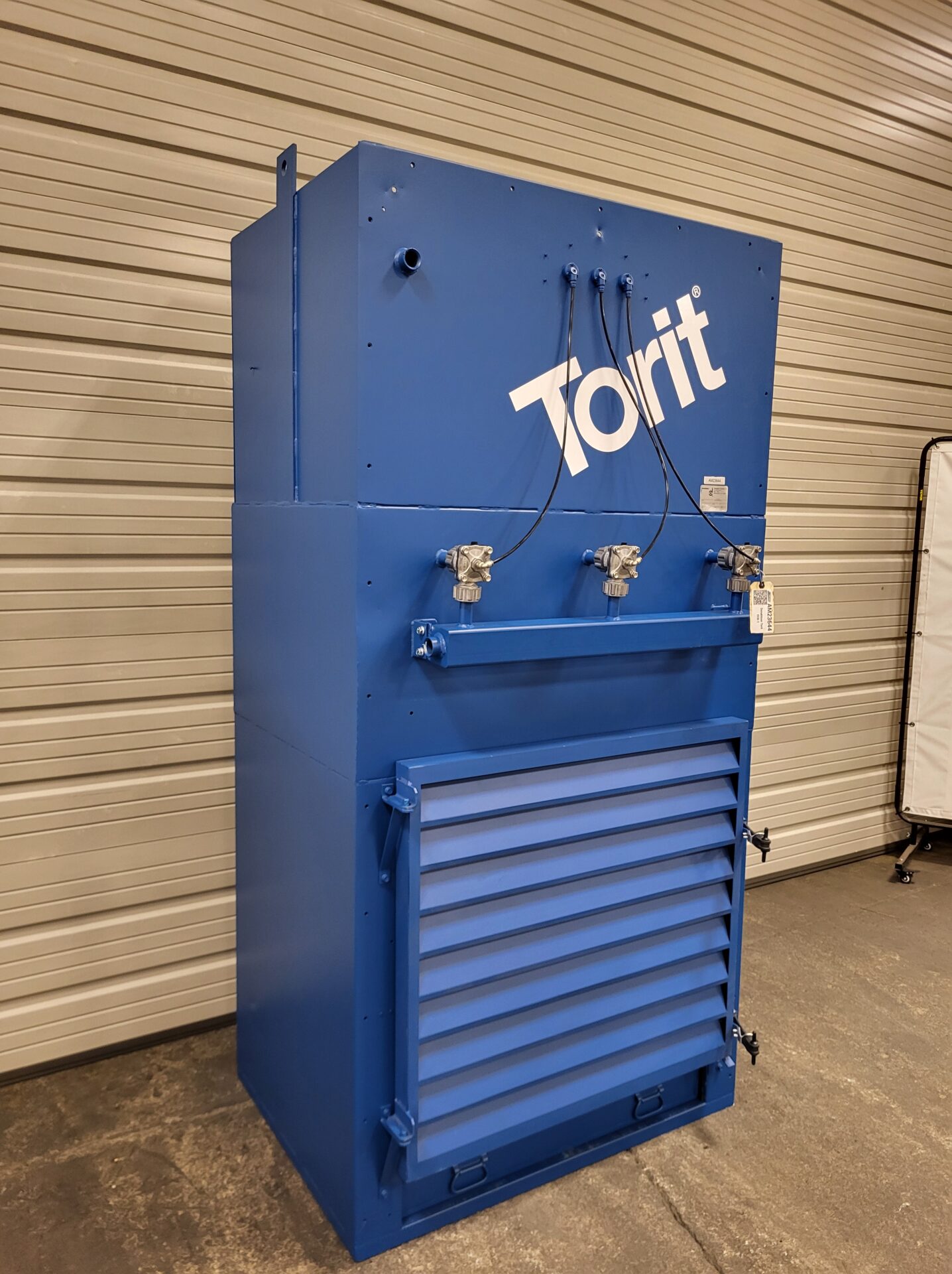 4,500 cfm Donaldson Torit ECB-1 Booth & Backdraft Dust Collector ...
