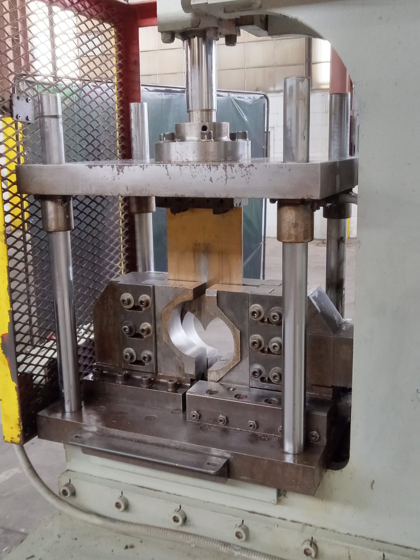 4" Custom Tube Cut-Off AM21005 - AM Industrial