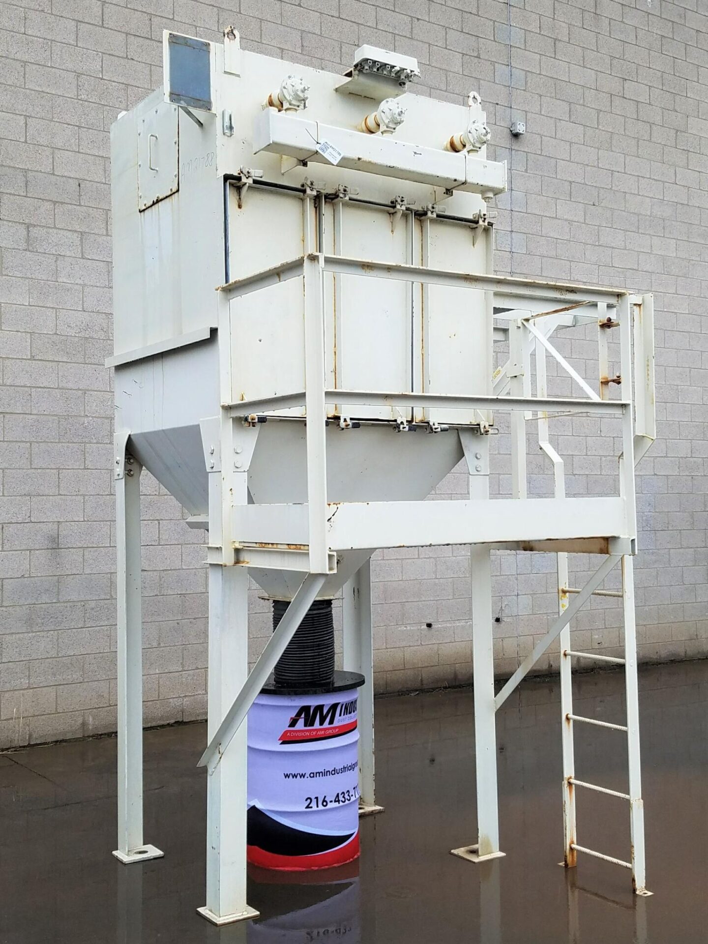 6,000 cfm Wheelabrator Cartridge Dust Collector | For Sale