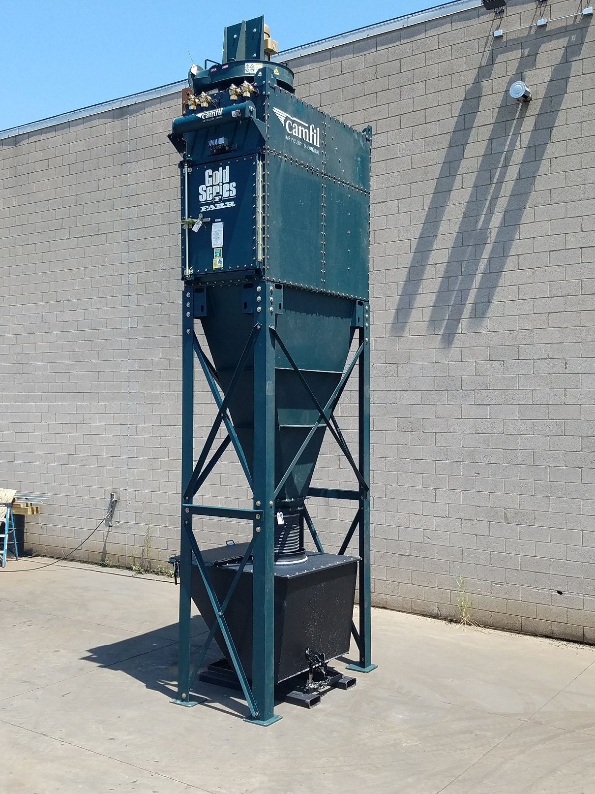 3,000 cfm Camfil-Farr GS-4 with DropOut Cartridge Dust Collector ...