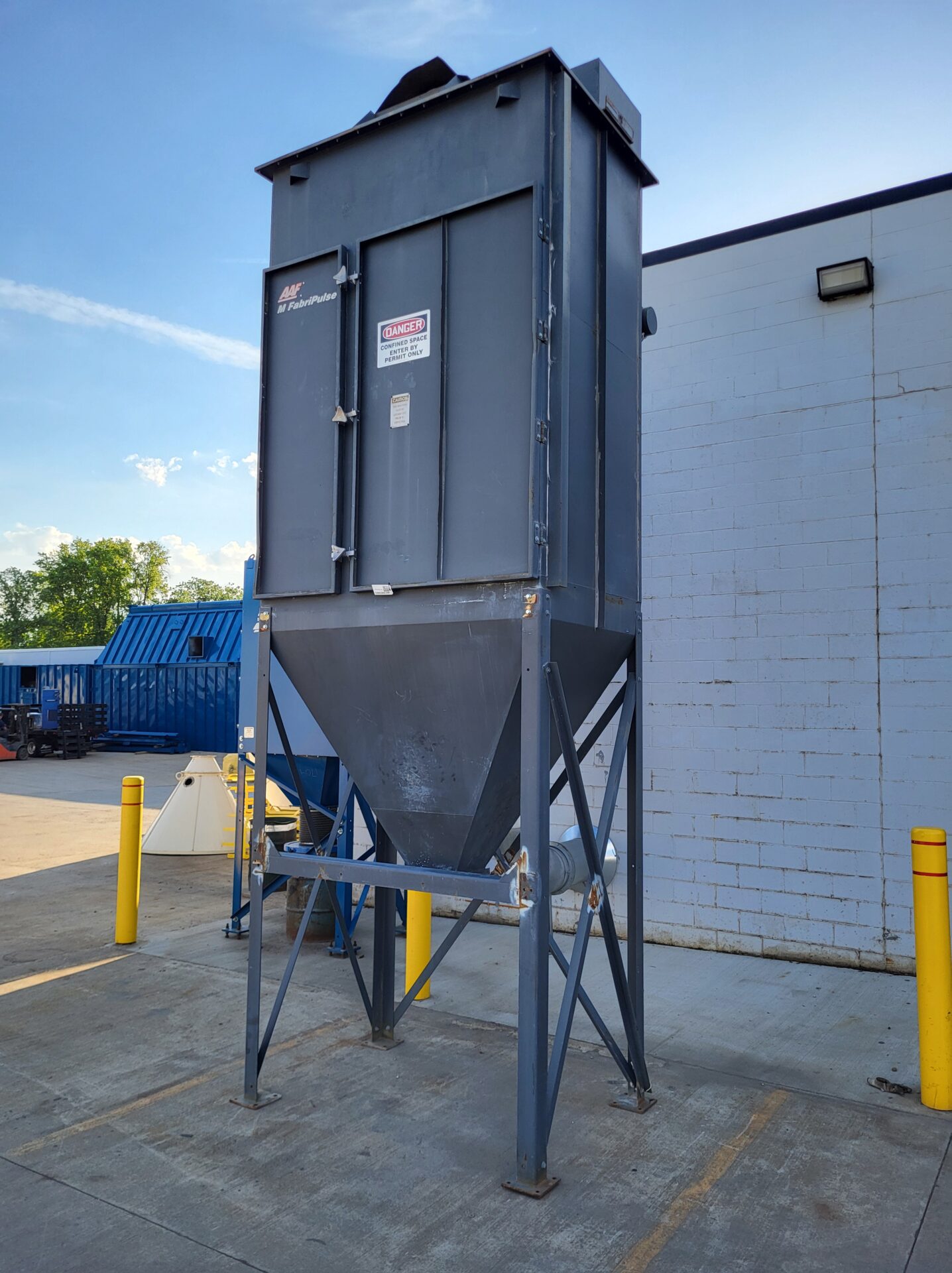 6,000 cfm American Air Filter 6-252-900 Baghouse Dust Collector AM23003 ...