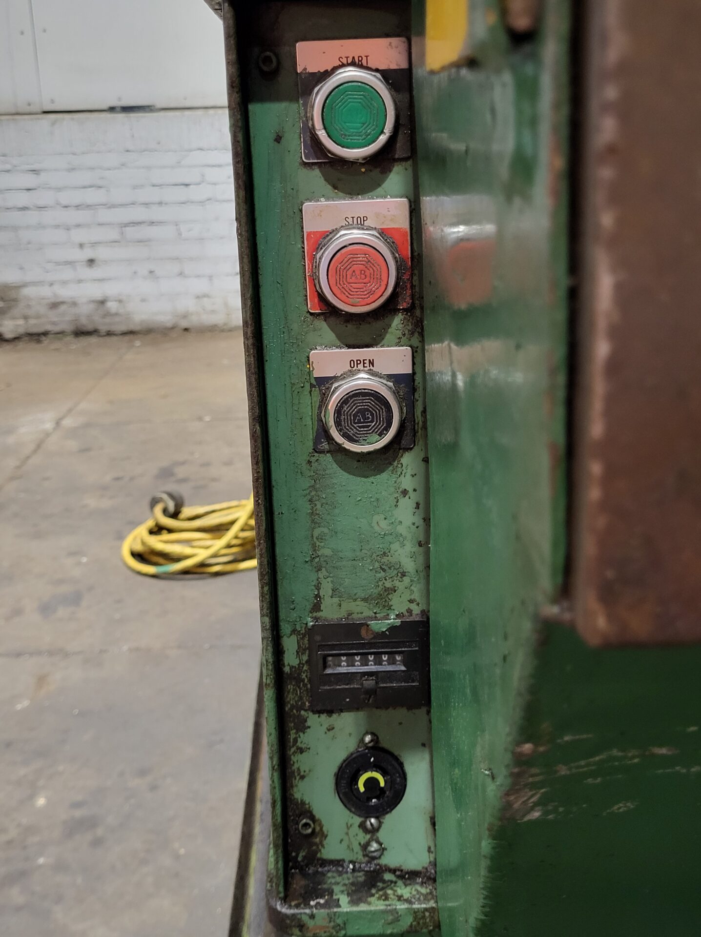 8" Eagle IO Large OD Tube End Former AM23255 - AM Industrial