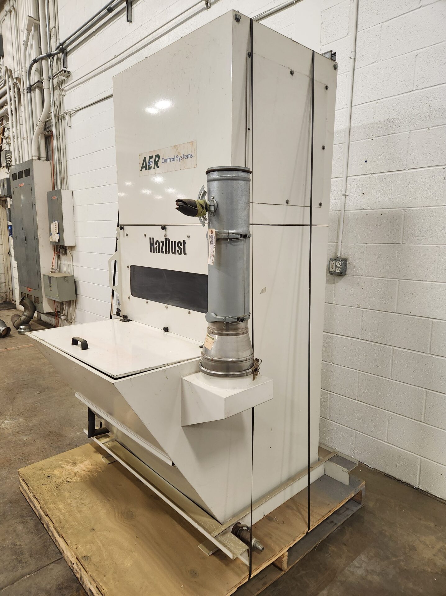 1,800 cfm AER Hazdust 1800 Wet Type Dust Collector AM23007 - AM Industrial